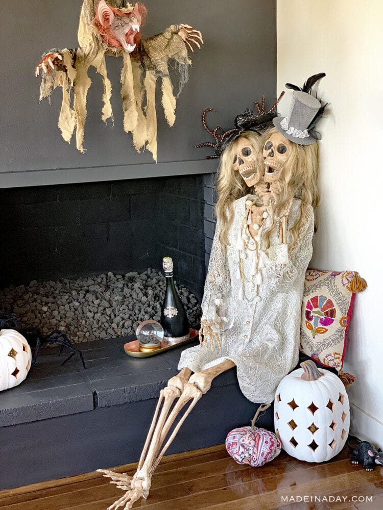 Mesmerizing Two Headed Skeleton Halloween Decor