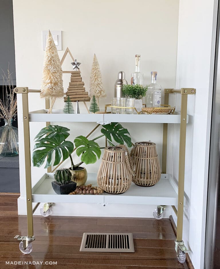 Creating Simple Scandinavian Style Holiday Decor