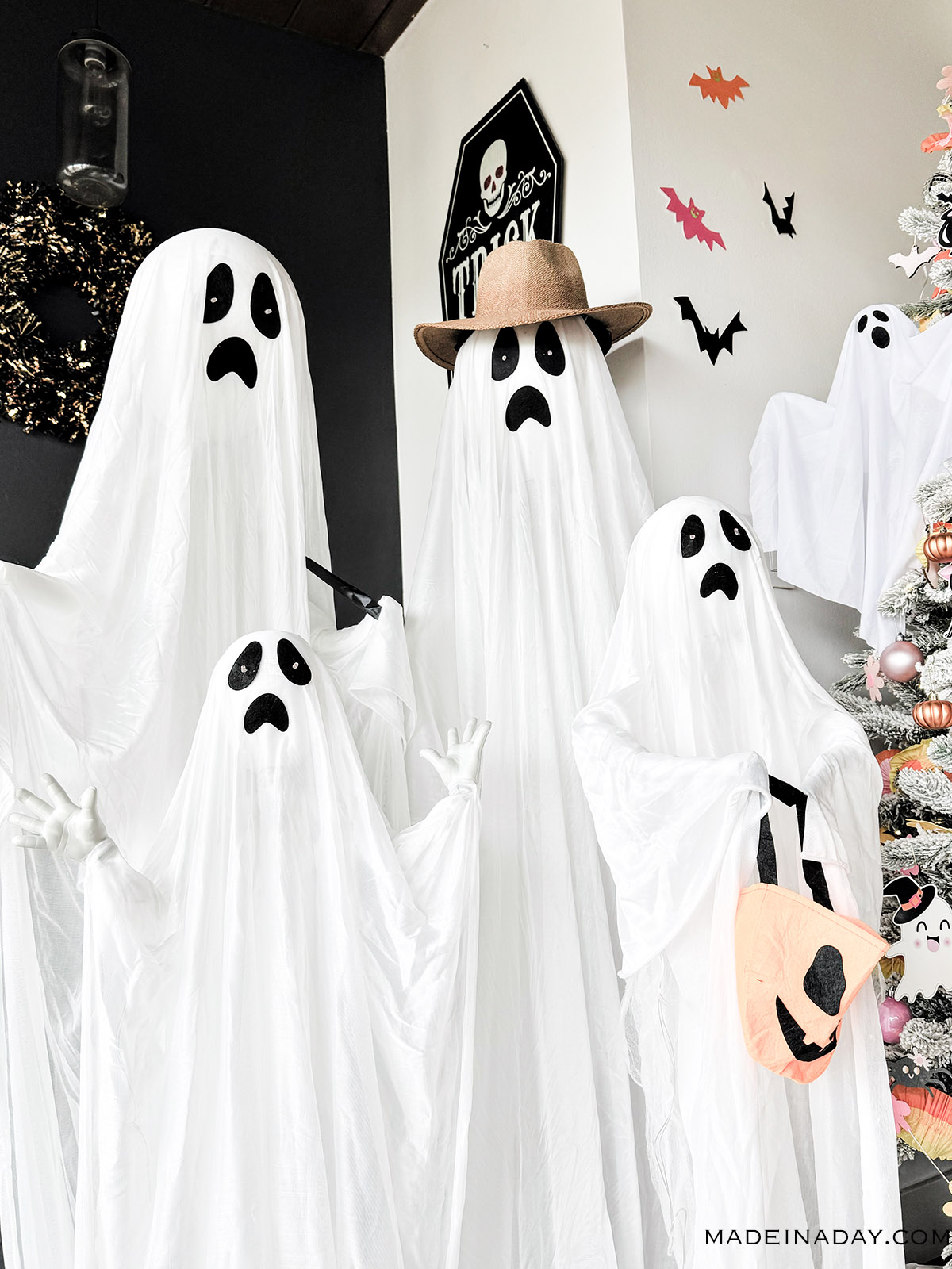 Spooky Cute Ghost Halloween Tree